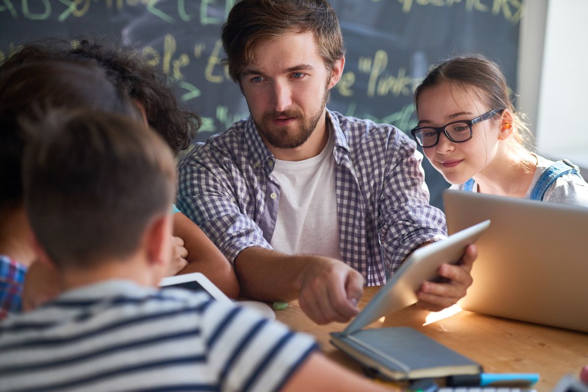 How to Deal with Difficult Parents as a Teacher - The Misfit Teacher